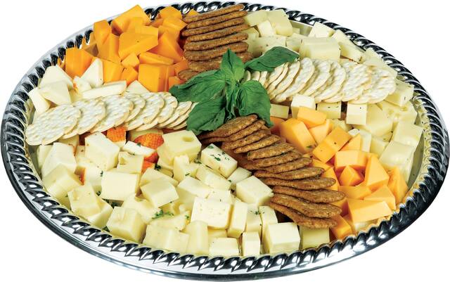 Plastic Braided Edge Platter, 16-in | Party City