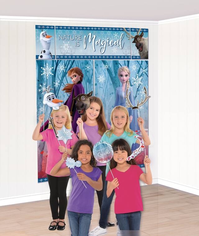 Disney Frozen "Nature is Magical" Elsa/Anna Plastic Scene Setter ...